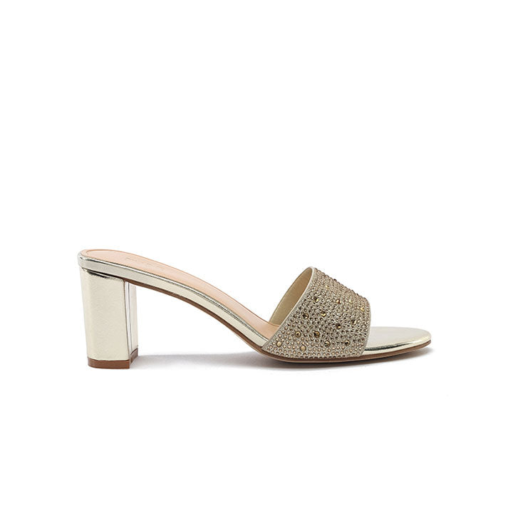 Buy Shoes Online UAE | Free Delivery & Easy Returns | FYOR – Fyor UAE